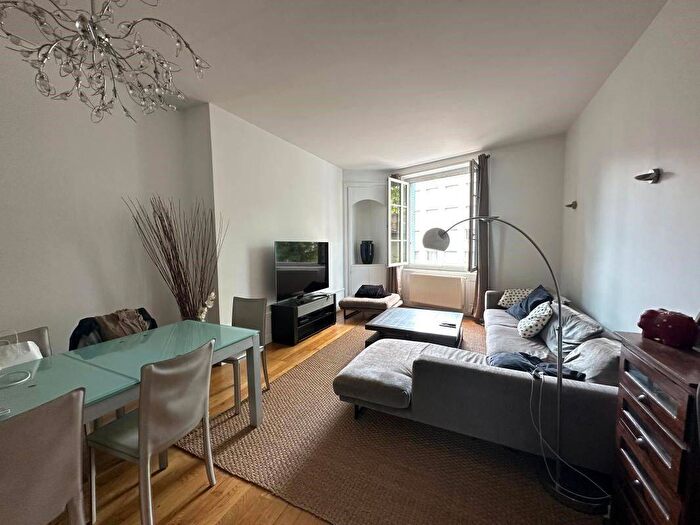 Centre, Caluire-et-Cuire : Appartement 4 pièces à louer