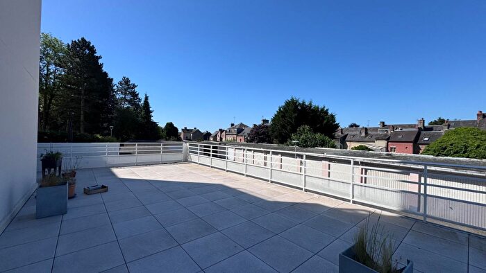 Abbeville, Faubourg de la Porte au Bois, Saint-Gil : Appartement 4 pièces à vendre