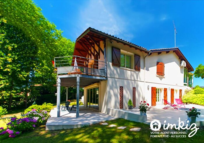 Maison à vendre - Arveyres - 7 pièces - 4 chambres