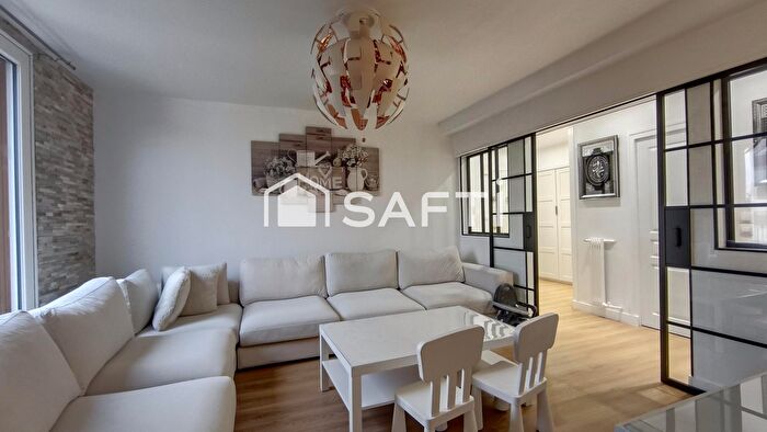 Appartement à vendre - Mantes-la-Ville, Louise Michel - 4 pièces - 3 chambres