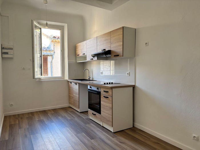 Appartement 2 pièces à louer à Gémenos