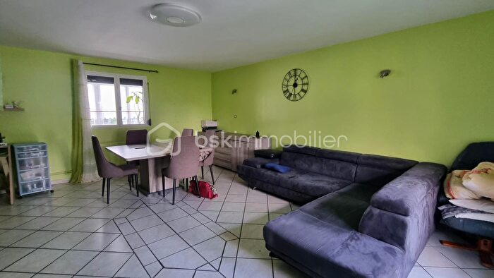 Maison à vendre - Ostricourt - 5 pièces - 3 chambres