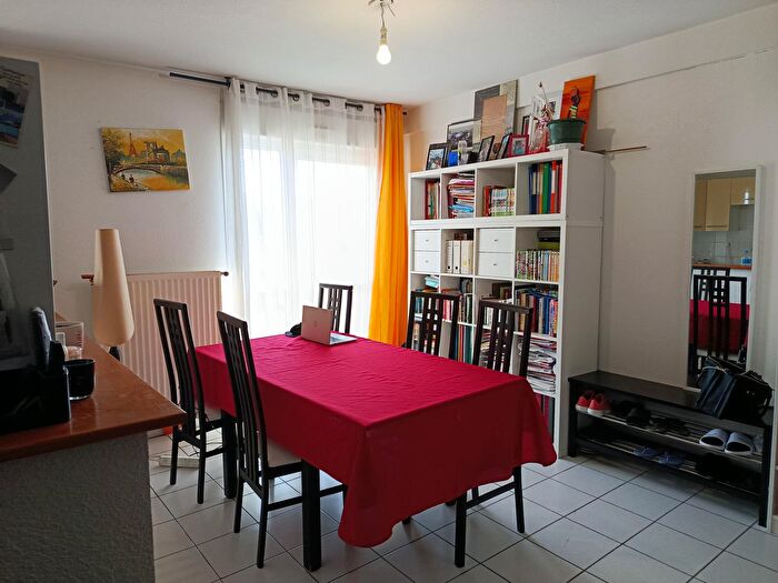 Appartement à louer - La Talaudière - 3 pièces - 2 chambres