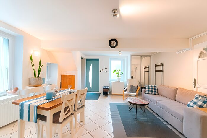 Maison à vendre - Saint-Symphorien-dOzon - 5 pièces - 3 chambres