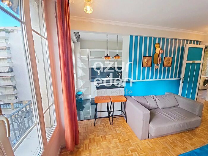 Appartement à vendre - Cannes, Centre-ville - 2 pièces - 1 chambre