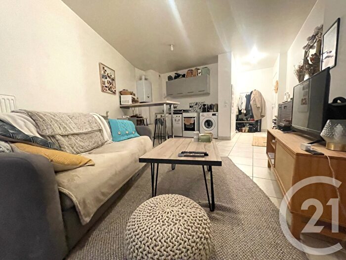 Appartement à vendre - Villeurbanne, Zola, Pressence - 2 pièces - 1 chambre