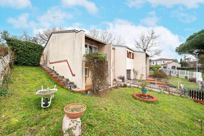 Maison à vendre - Saint-Jean - 5 pièces - 4 chambres