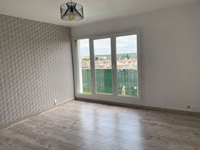 Appartement à louer - Puy du Roi, Compiègne - 2 pièces - 1 chambre