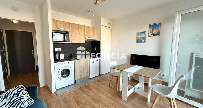 Centre Ville, La Rochelle : Appartement 1 pièce à louer
