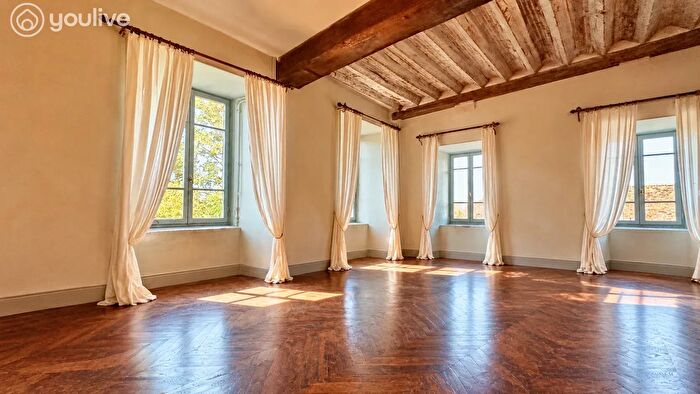 Maison 8 pièces à vendre - Ouarville