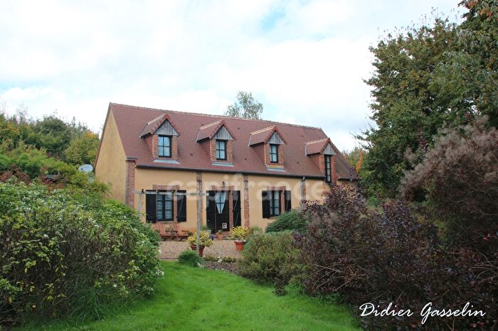 Maison à vendre - Gréez-sur-Roc - 10 pièces - 5 chambres