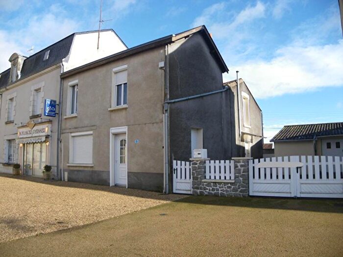 Maison 4 pièces à Mauzé-Thouarsais, à louer