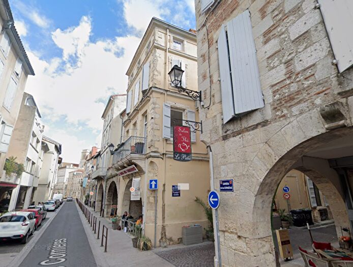 Appartement à louer - Agen, Hôtel de ville - 3 pièces - 2 chambres