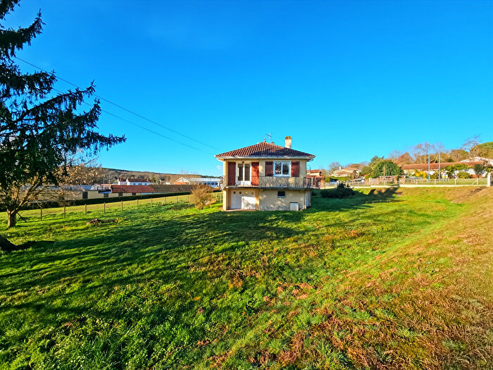 Maison à vendre - Montsoué - 4 pièces - 3 chambres
