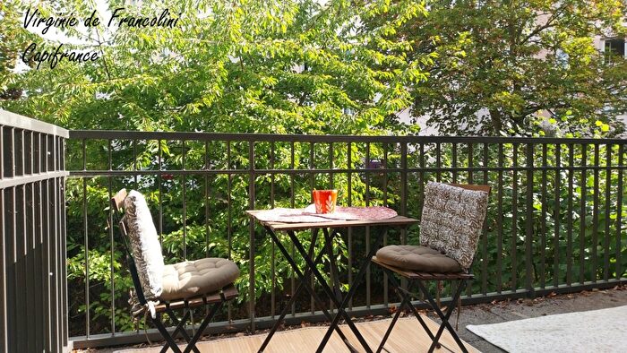 Appartement 2 pièces à vendre à Créteil, Centre ancien