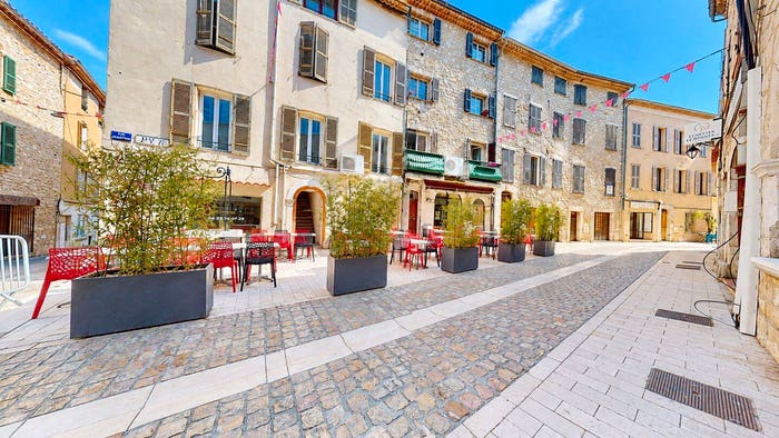Village Centre, La Colle-sur-Loup - Appartement 1 pièce à louer