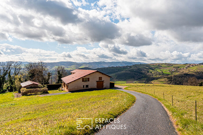Maison à vendre - Oingt - 8 pièces - 6 chambres