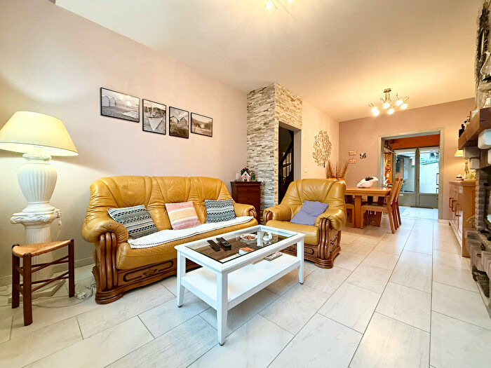 Maison à vendre - Amiens, Saint-Acheul - 5 pièces - 3 chambres