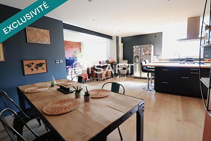 Maison à vendre - Breuillet - 7 pièces - 4 chambres