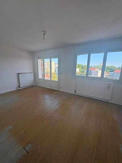 Centre, Décines-Charpieu - Appartement 3 pièces à louer