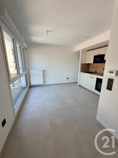 Appartement 1 pièce à Noisy-le-Grand, Centre-ville, à louer