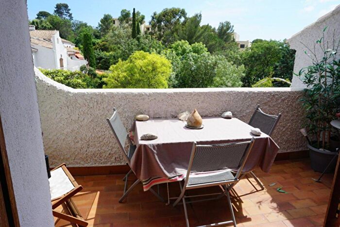 Toulon, Sainte-Anne - Appartement 3 pièces à louer