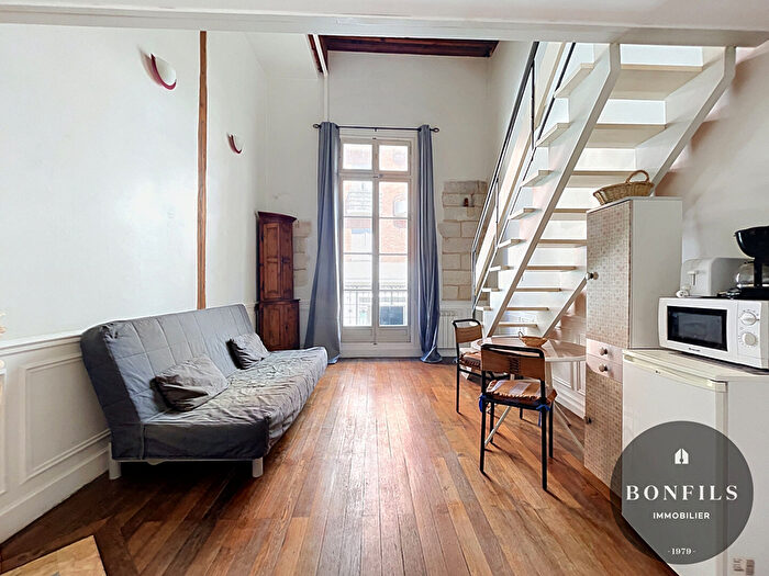 Avignon, Palais des Papes, Zone Piétonne - Appartement 1 pièce à louer