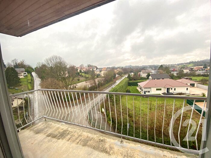 Appartement à vendre - Le Pont-de-Beauvoisin - 5 pièces - 3 chambres