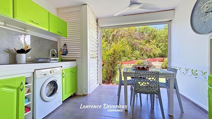 Appartement 1 pièce à vendre à Saint-François