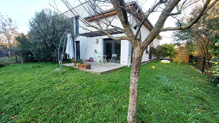 Appartement à vendre - Strasbourg, Neuhof - 5 pièces - 3 chambres