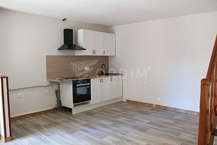 Appartement 3 pièces à louer - Bléneau