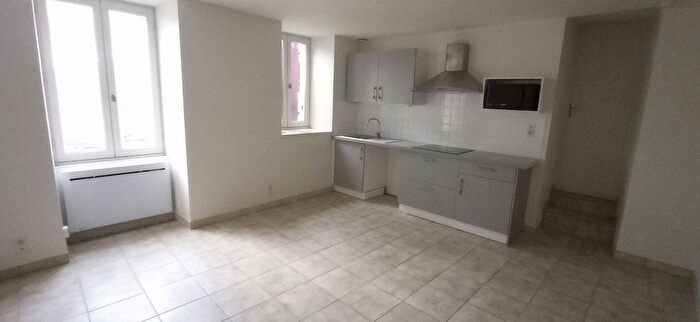 Appartement à louer - Dienat-Forges, Montluçon - 1 pièce