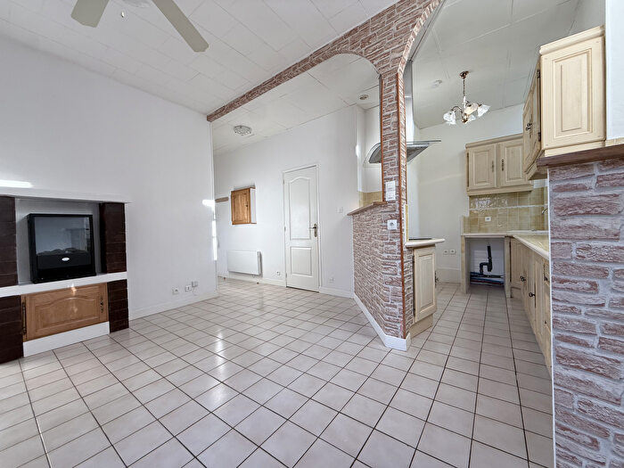 Appartement à louer - Sospel - 2 pièces - 1 chambre