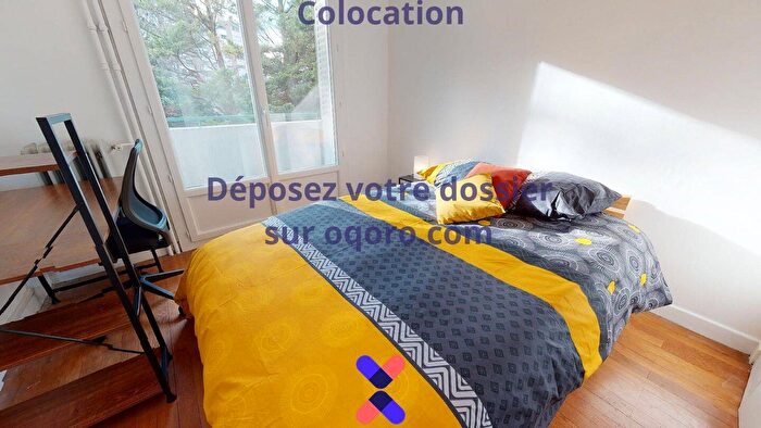 Appartement à louer - Cusset, Villeurbanne - 6 pièces - 5 chambres