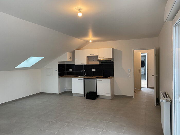 Boissy-Saint-Léger, Savreau, Gare : Appartement 2 pièces à louer