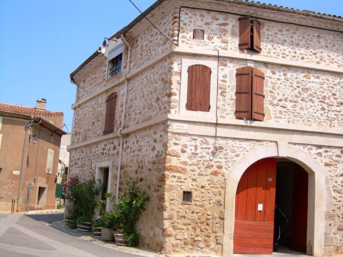 Maison 9 pièces à vendre à Creissan