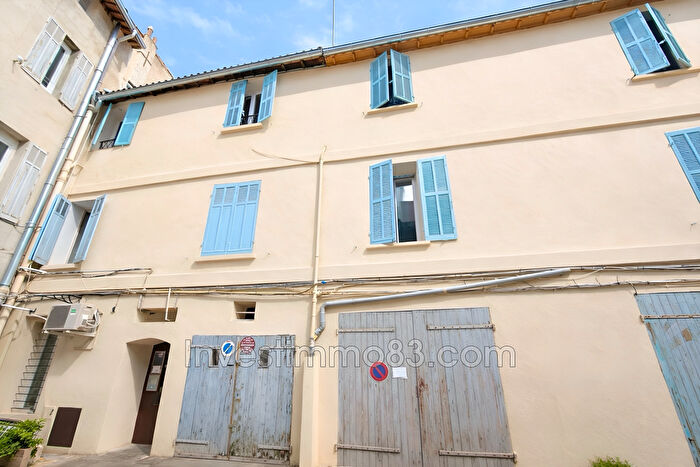 Appartement à vendre - Marseille er  - 3 pièces - 2 chambres