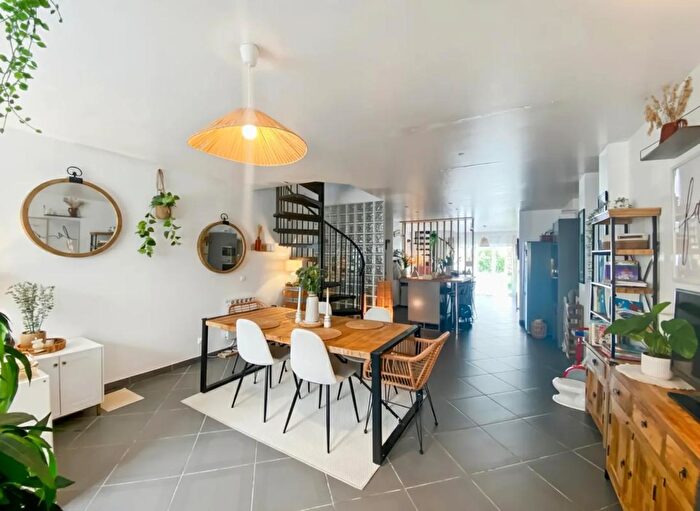 Maison à vendre - Nangis - 5 pièces - 3 chambres