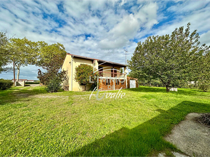 Maison à vendre - Gratens - 10 pièces - 7 chambres