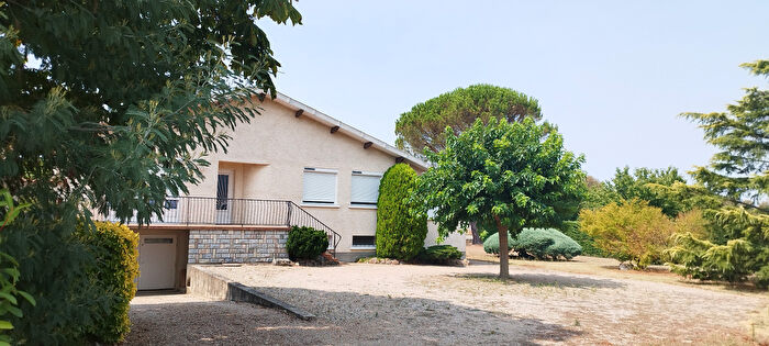Maison 6 pièces à vendre - Saint-Julien-du-Puy