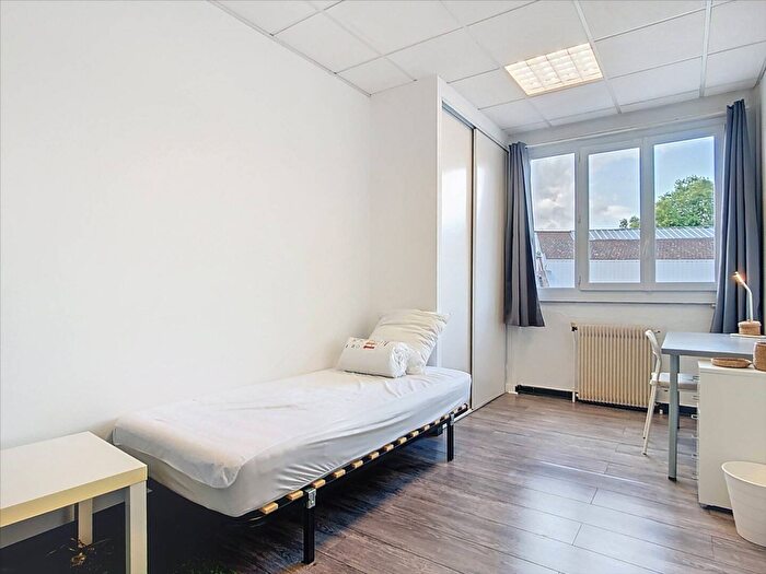 Appartement à louer - Valmy, Lyon ème - 1 pièce