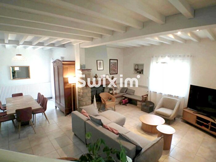 Maison 8 pièces à Lons-le-Saunier, Le Solvan, à vendre
