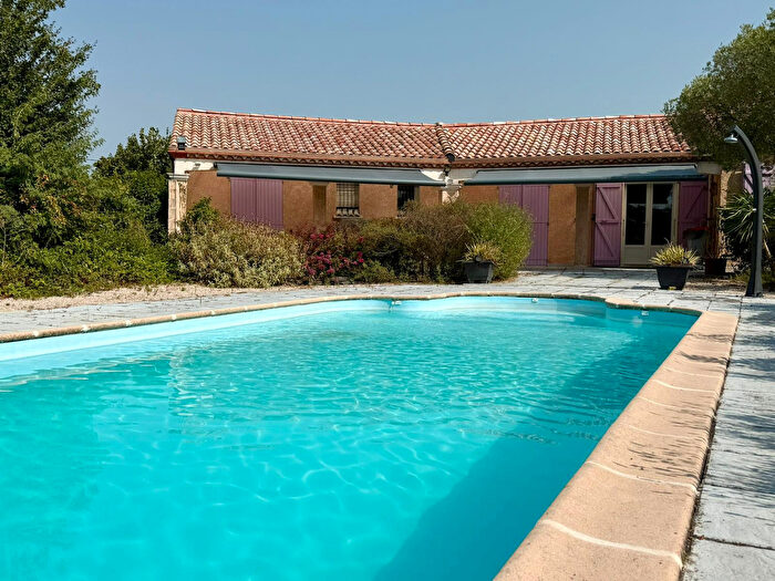 Maison à vendre - Lagardiolle - 6 pièces - 4 chambres