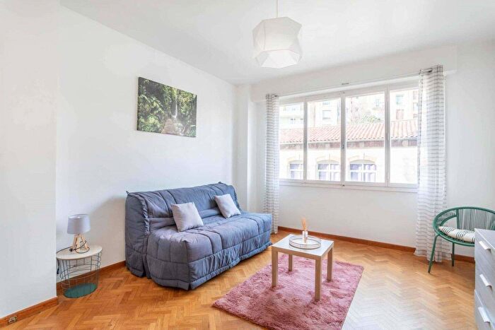 Appartement à louer - Saint Giniez, Marseille ème - 1 pièce