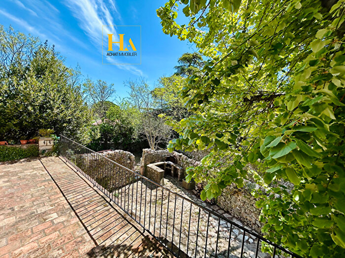 Maison à vendre - Ruoms - 7 pièces - 2 chambres