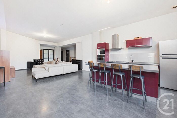 Appartement à vendre - Mainvilliers - 4 pièces - 3 chambres