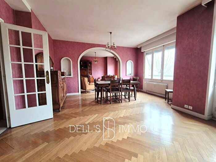 Appartement à vendre - Villefranche-sur-Saône, Centre-ville - 4 pièces - 2 chambres