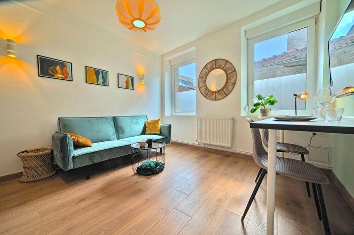 Appartement à louer - Centre-Ancienne Ville, Metz - 2 pièces - 1 chambre