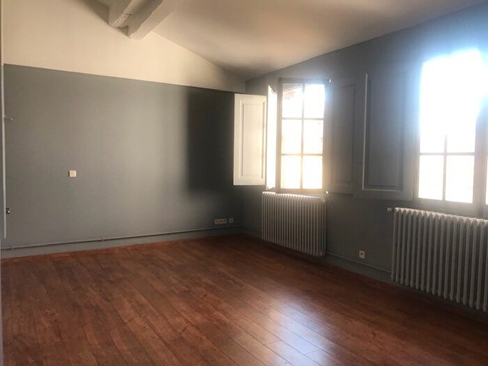 Arles, Mas-Thibert, Salin-de-Giraud - Appartement 2 pièces à louer