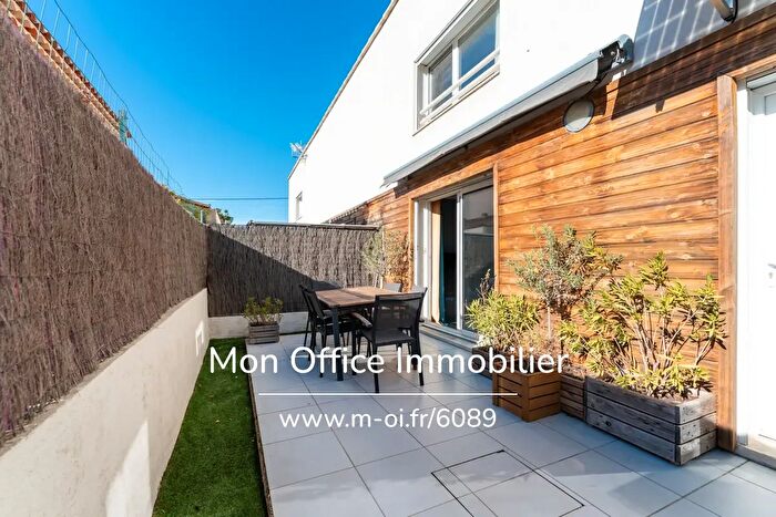 Maison à vendre - Rognac - 3 pièces - 2 chambres